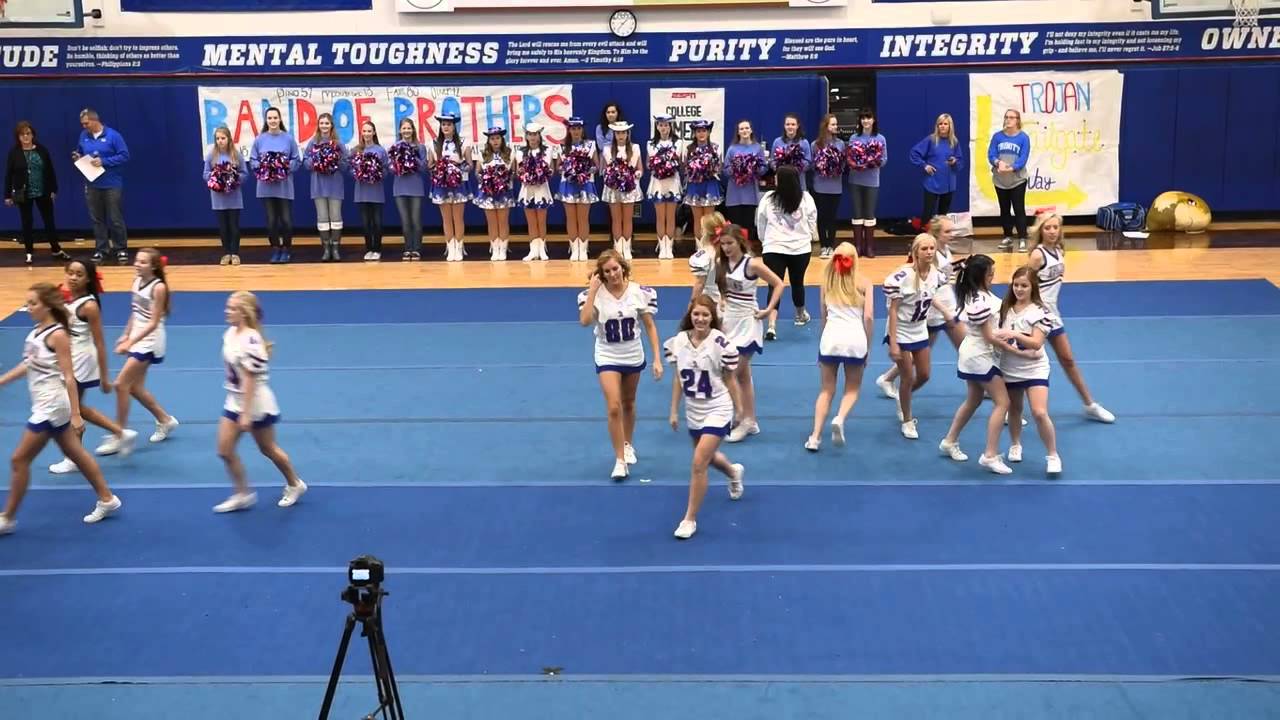 2015 Senior Pep Rally Cheer Routine - YouTube