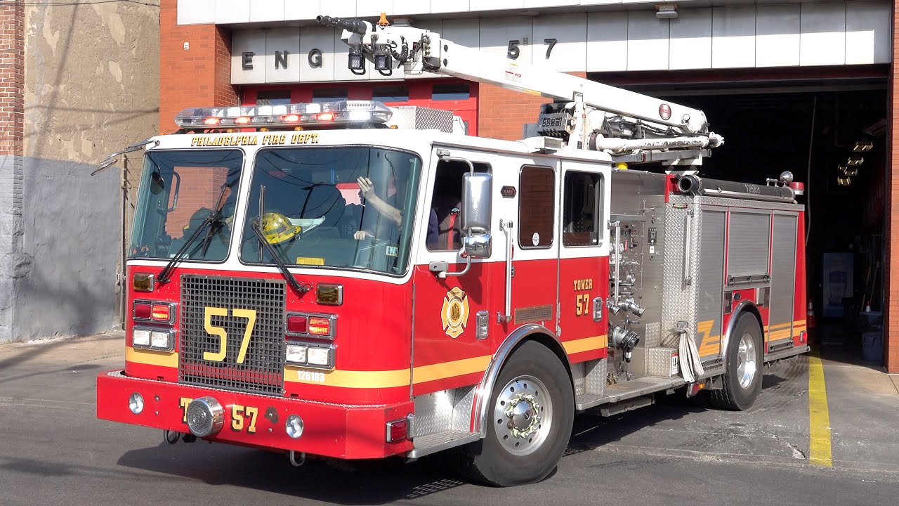 Philadelphia Fire Department Water Tower 57 Responding - YouTube