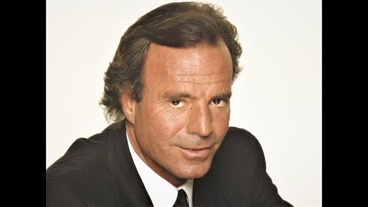 Julio Iglesias - " Begin the beguine " Two (2) versions of instrumental ...