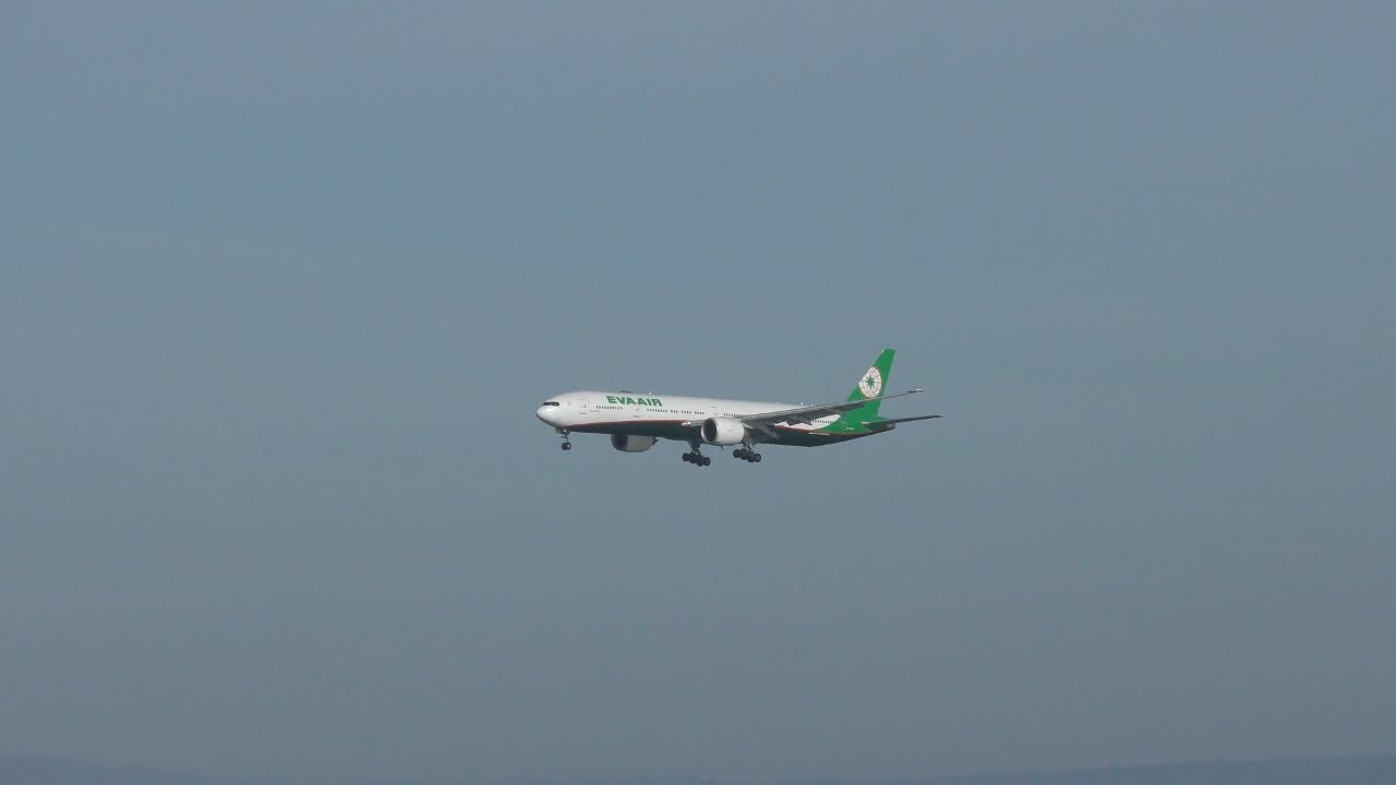 Eva Air Heavy Arriving at SFO! - YouTube