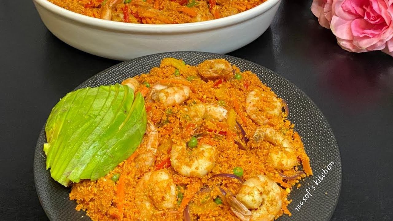 How To Make A Delicious Gari Fotor// Gari Jollof//@MasofsKitchen - YouTube