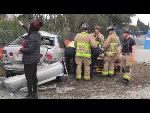 San Diego: Hwy 94 Crash 12162022 - YouTube