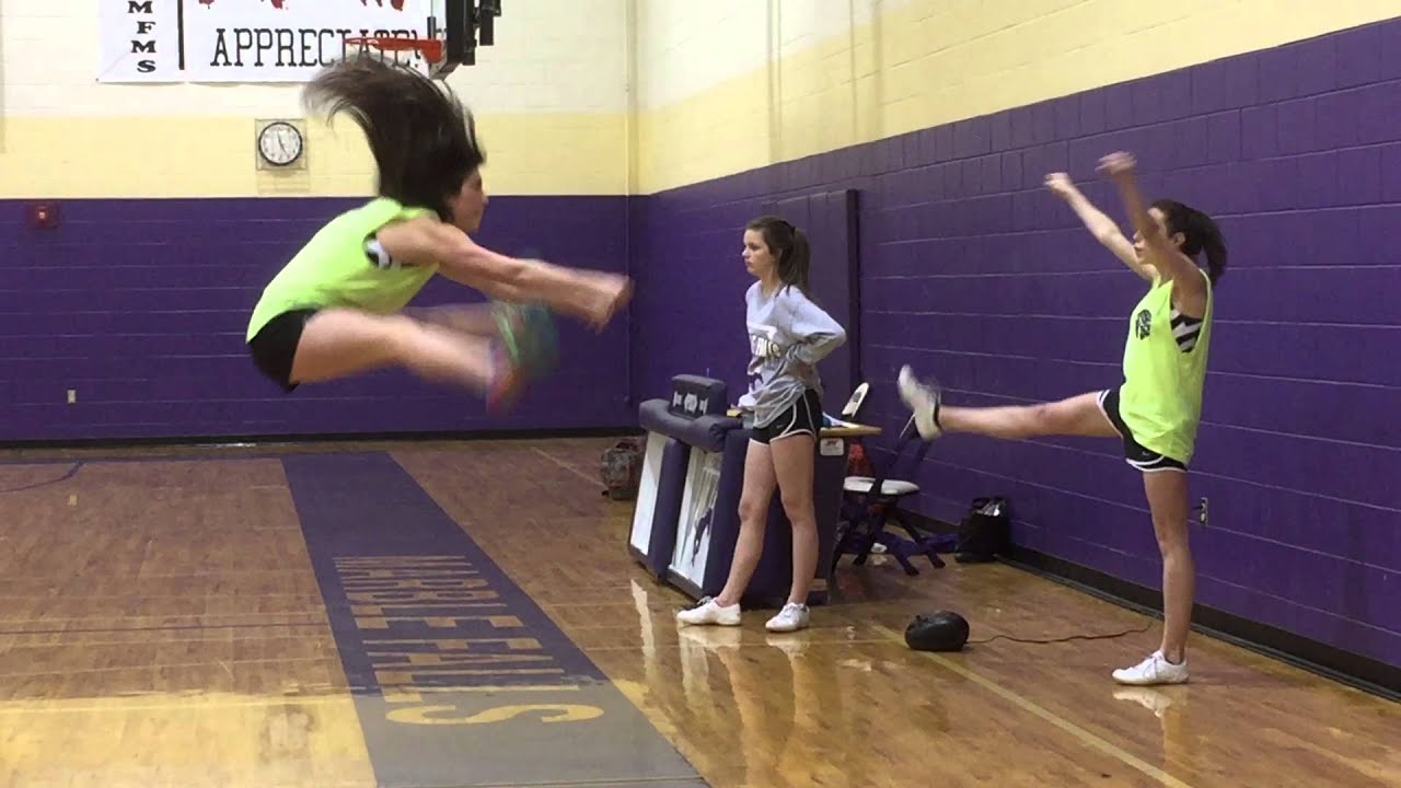 Cheer jump toe touch - YouTube