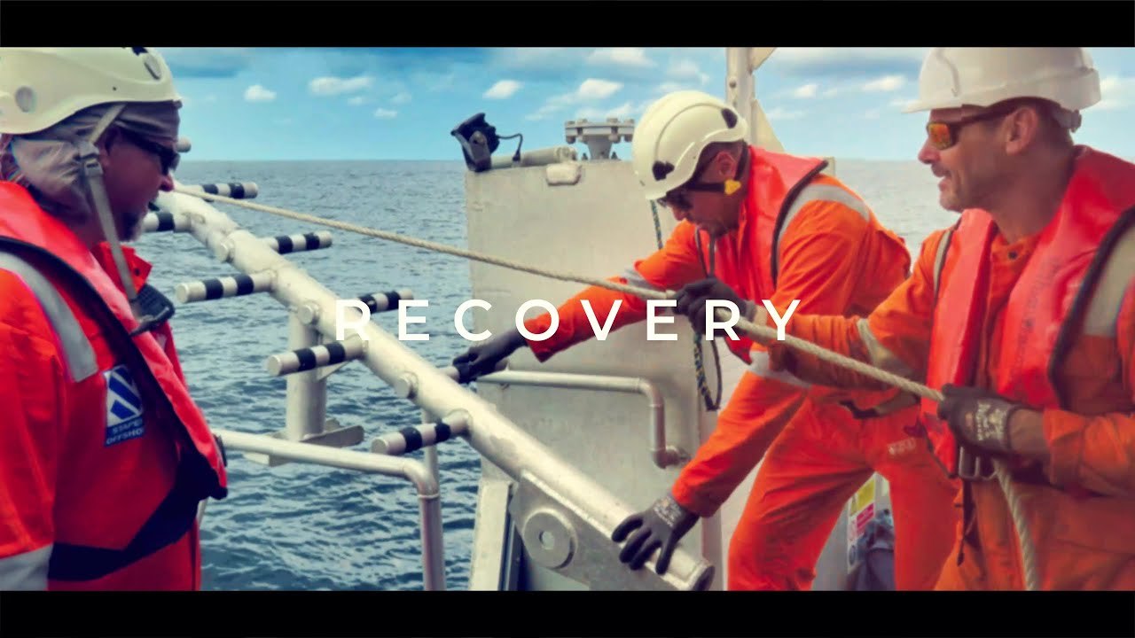 Diver recovery drill - YouTube