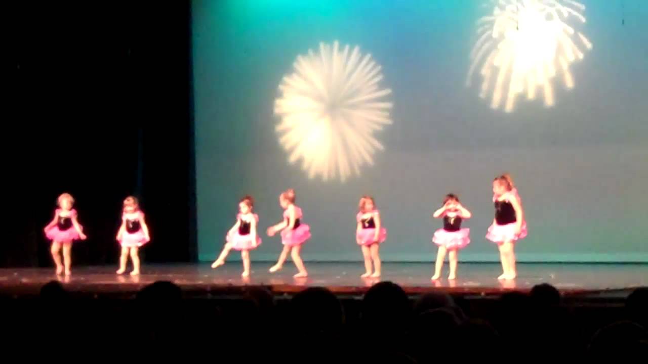 Emma's Dance recital part 2 - YouTube