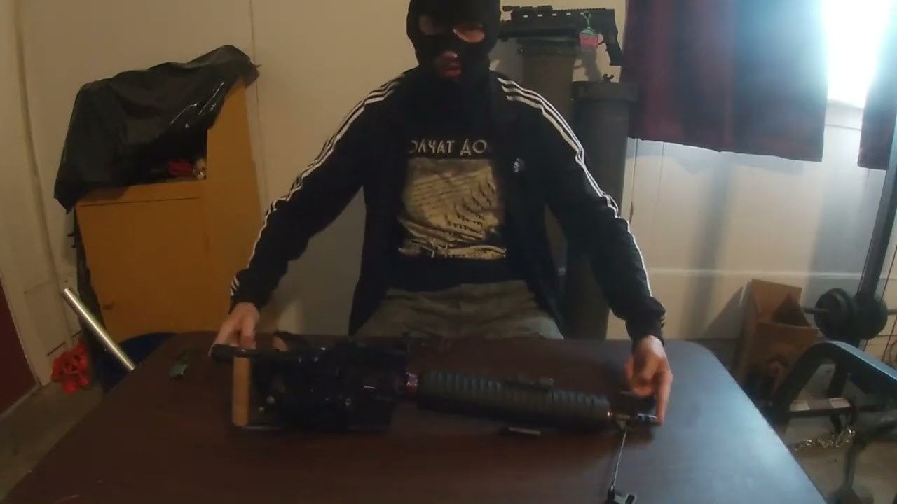 AR15 DSMG Spade Grip - YouTube