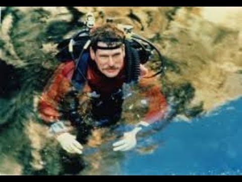 Into the Abyss: The Final Dive of Sheck Exley |Past 'n Present - YouTube