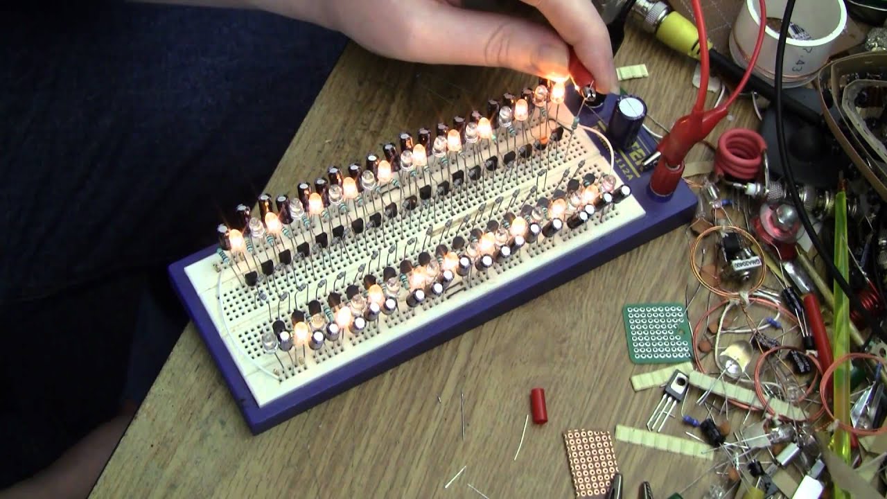 More Ring Oscillator Das Blinkenlights - YouTube