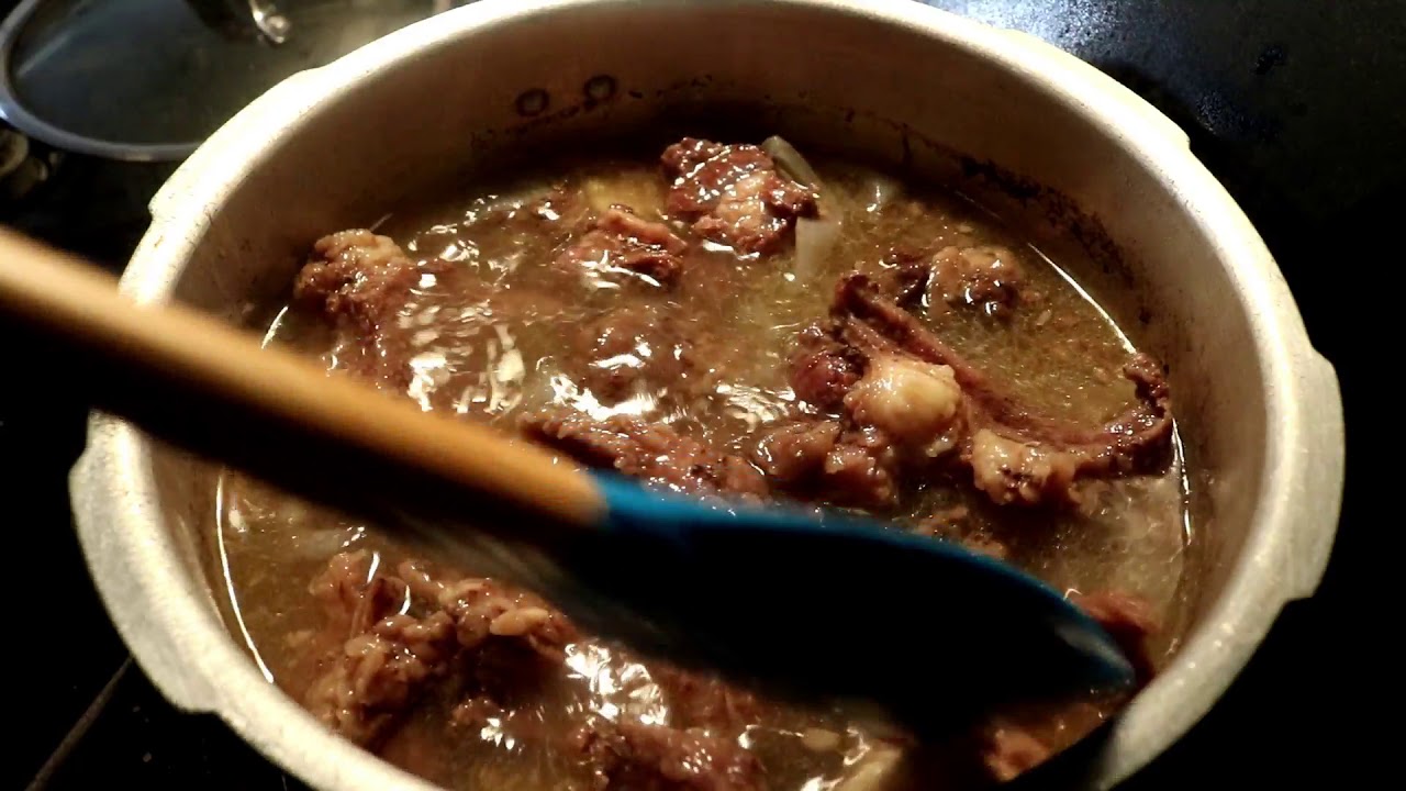 como cocinar barbacoa de cachete de res - YouTube