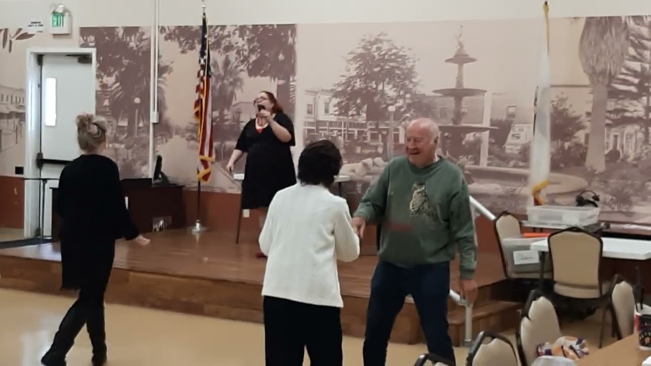 April Walsh -- Passionate Kisses - YouTube