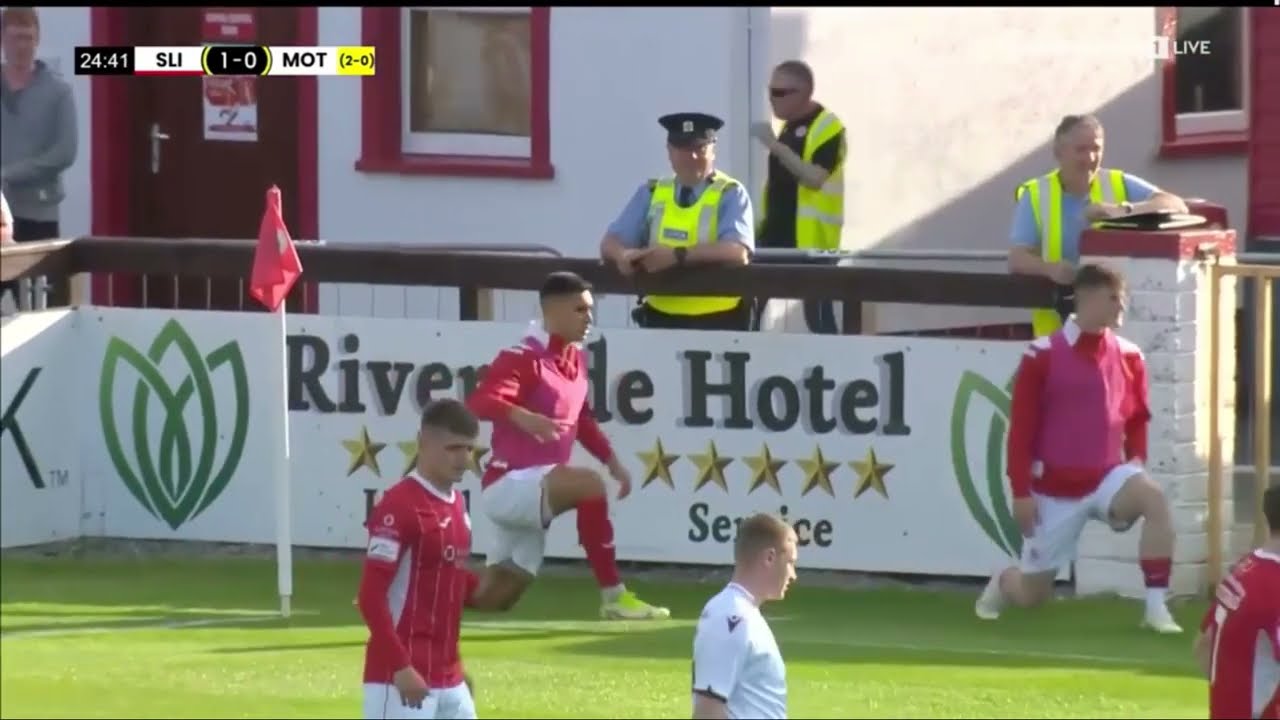 Max Mata (Sligo Rovers) Gets Yellow Carded As A Substitute - YouTube