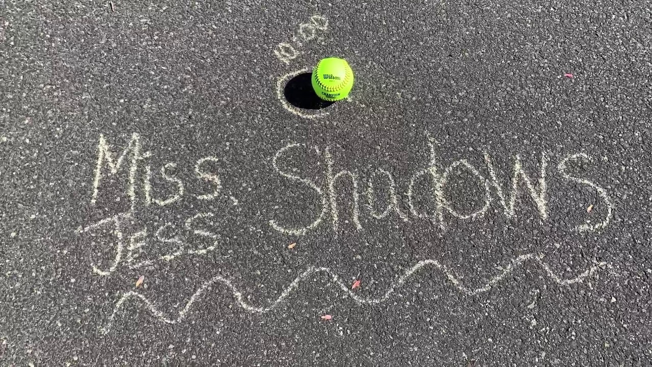 Miss Jess Plays With Shadows - YouTube