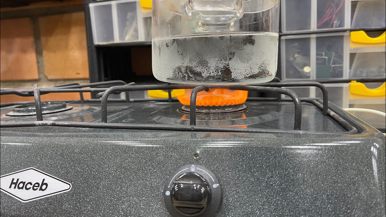 Hydrogen H2 pure in stove - YouTube