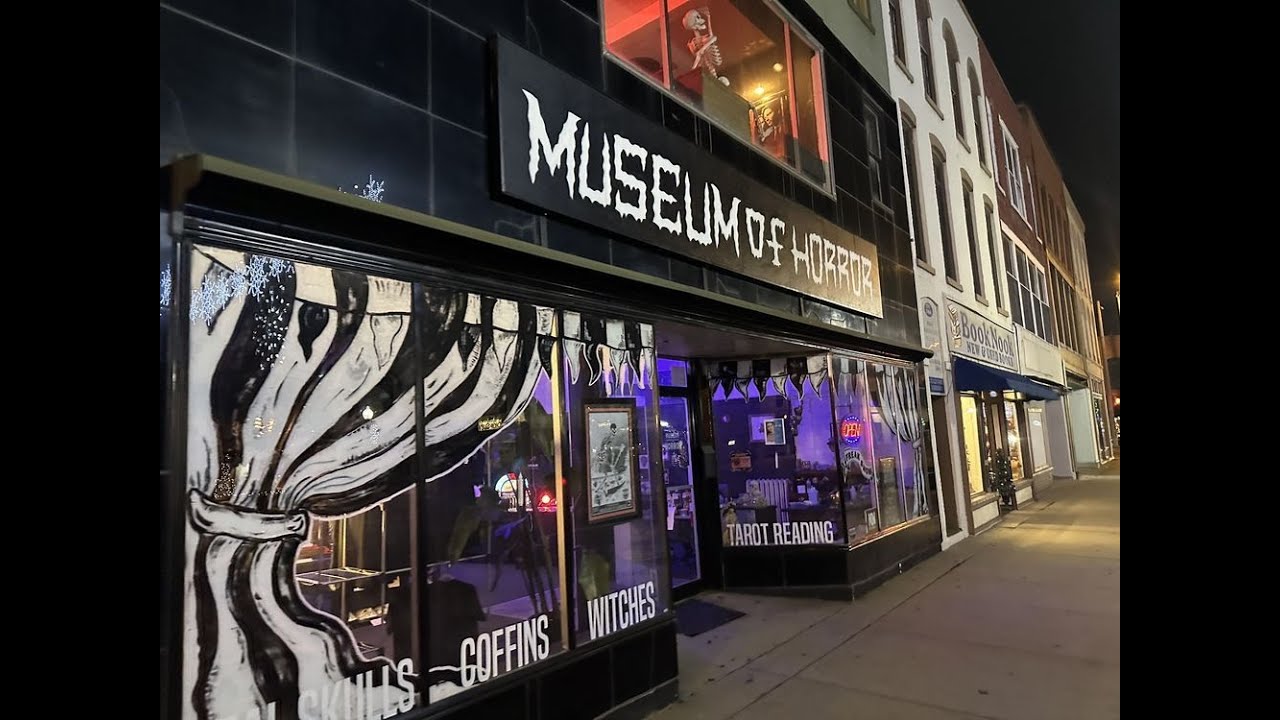 Michigan Museum of Horror Serial Killer Room - YouTube