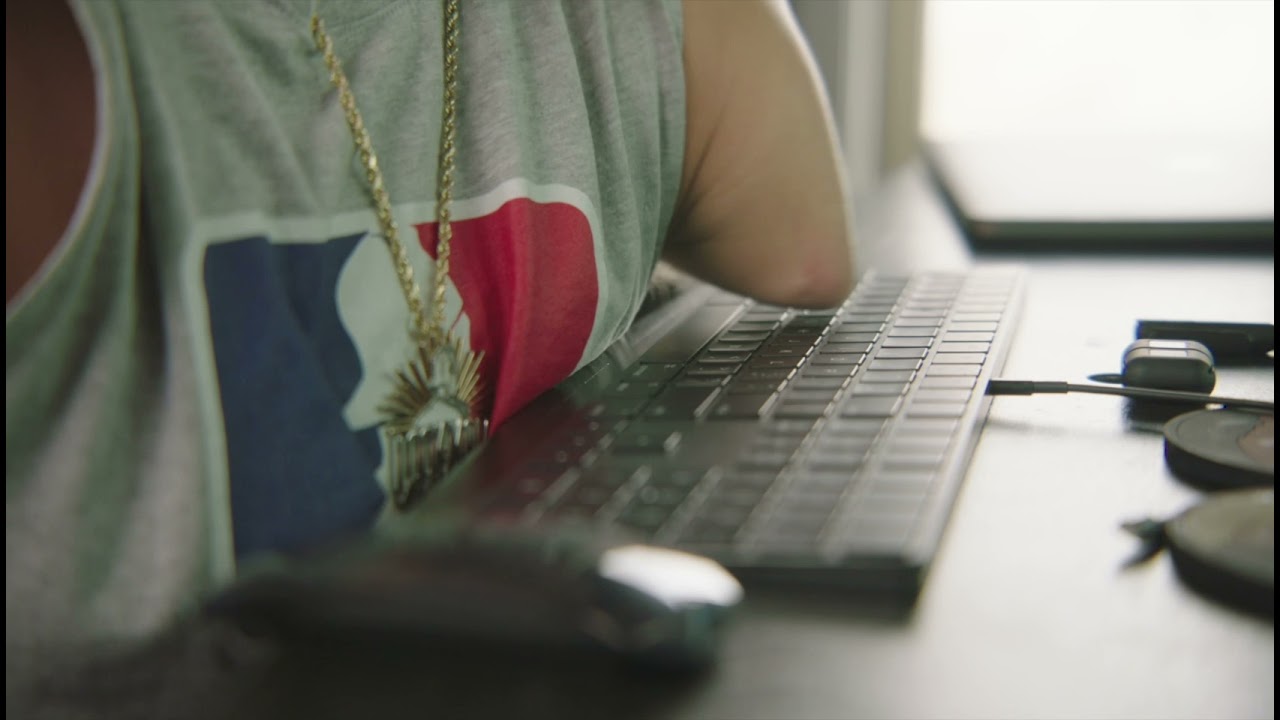 Using Mouse & Keyboard Without Hands - YouTube