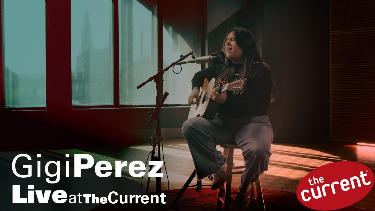 Gigi Perez – three-song solo acoustic set at The Current - YouTube