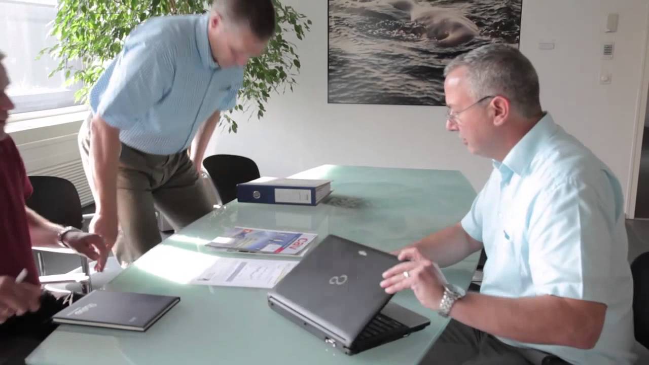 Menschen bewegen REHAU - René Herrmann, Strategischer Einkäufer - YouTube