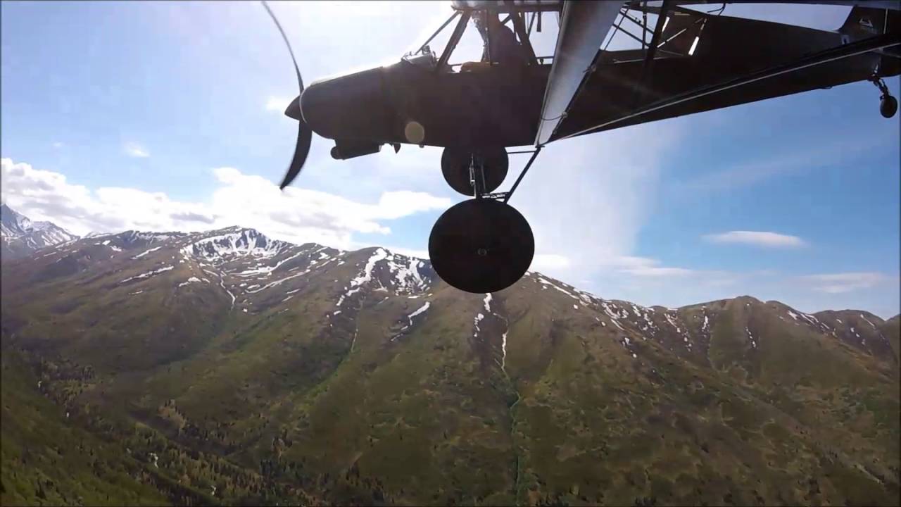 Airframes Alaska | 4 Minute Flights | Eklutna - YouTube