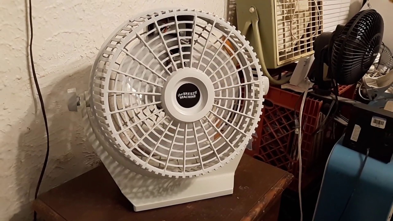 Vintage Galaxy/Lasko "The Breeze Machine" model 3525 - YouTube