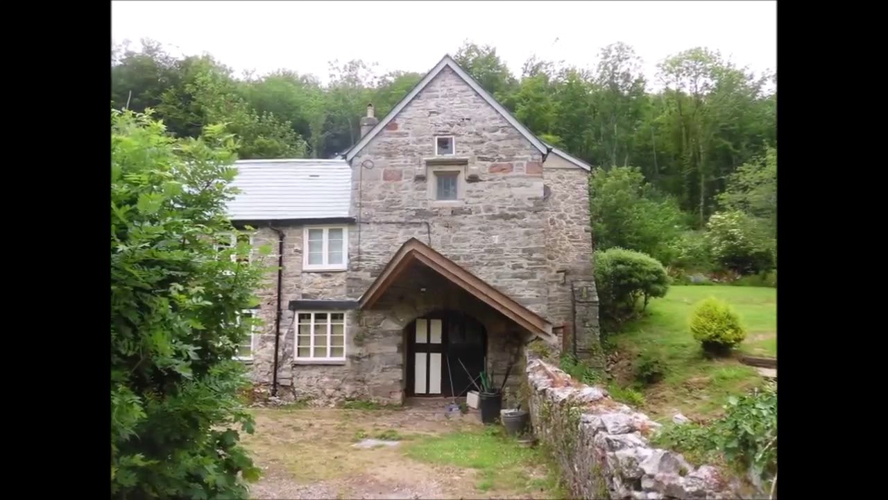 Exploring ~Berry Pomeroy Mill ~Timeslip Ghost Story~ Devon England ...