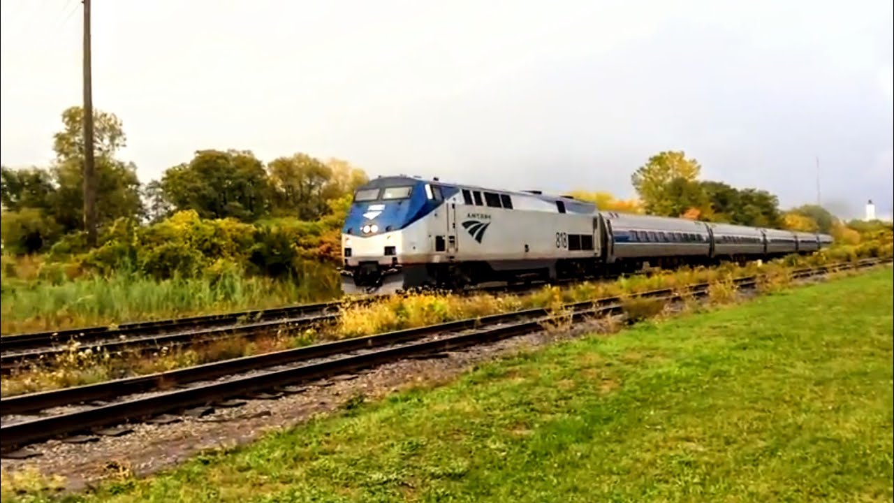 Amtrak In Rainstorm With GE P40DC #818 - YouTube