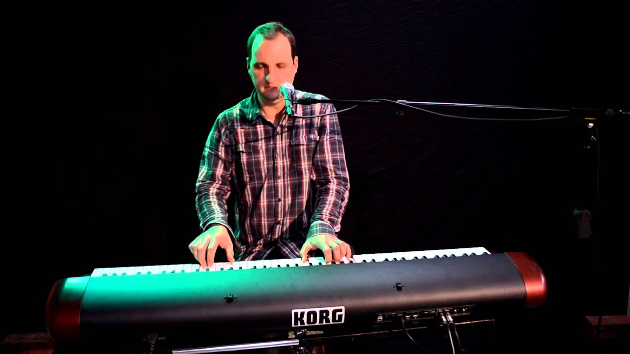 Route 66 (Solo) performed by Andy Pobjoy - YouTube