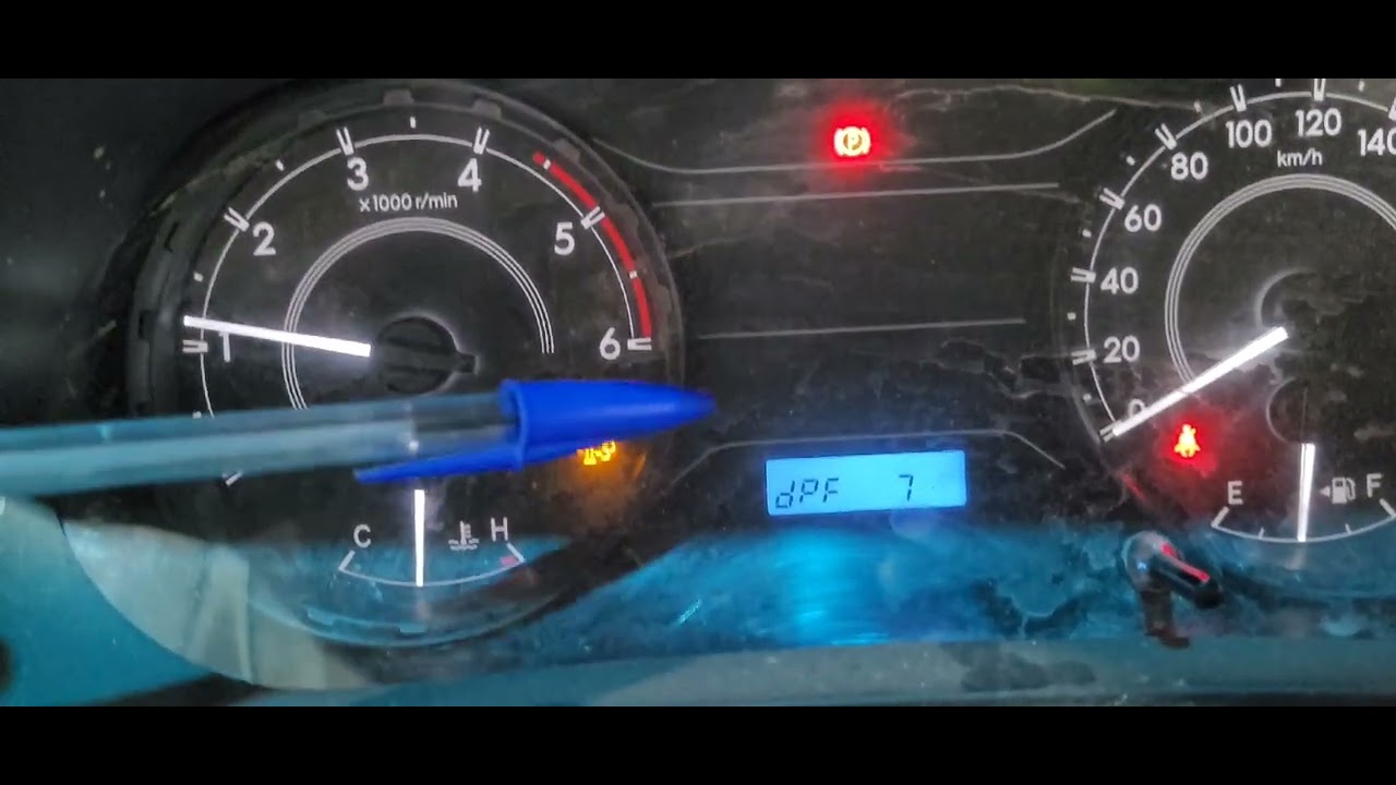 Luz do DPF da Hilux ligada em um painel sem mostrador multi função ...