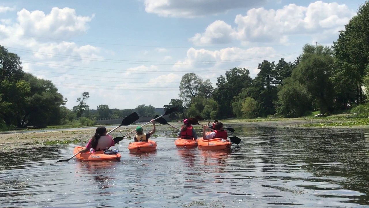 Kayaking On The Huron River BEAUTIFUL!!! - YouTube