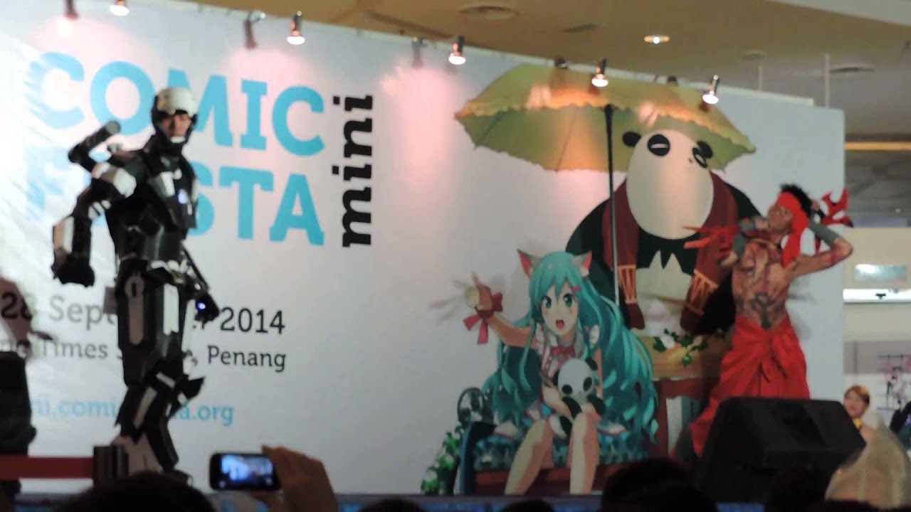 CF Mini Cosplay Competition - YouTube