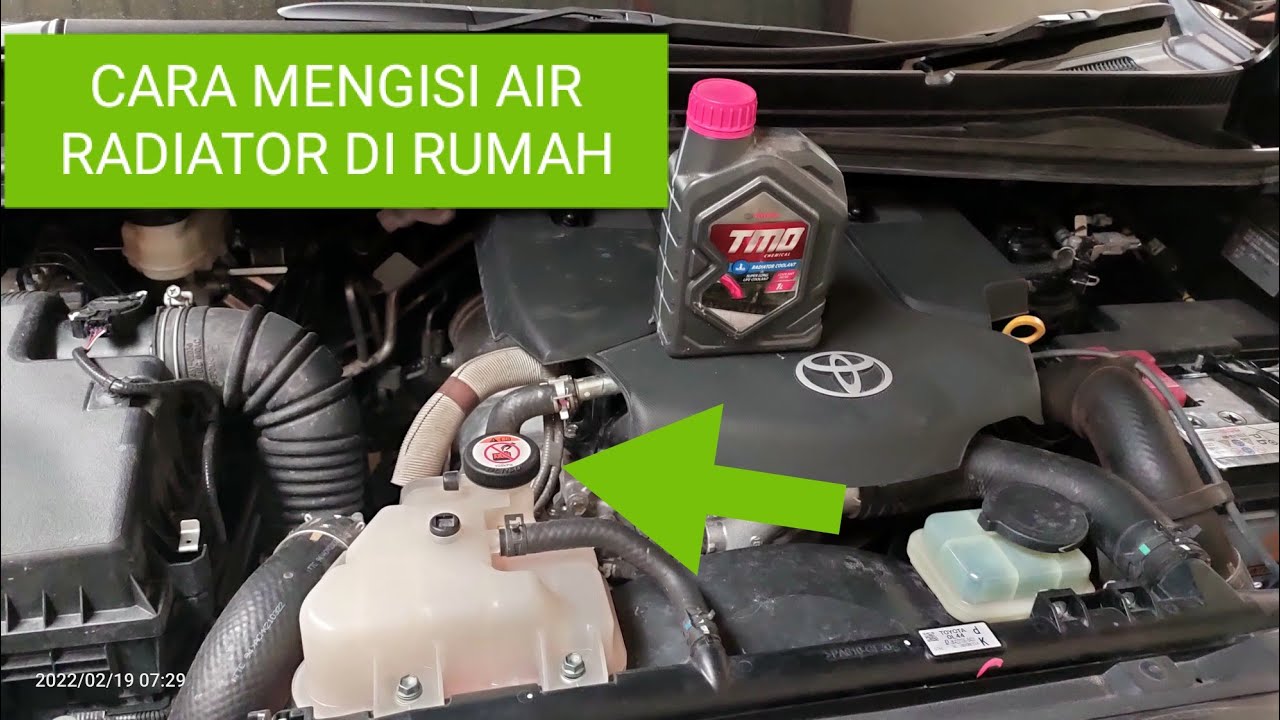 Mengisi air radiator Innova reborn di rumah saja!! - YouTube