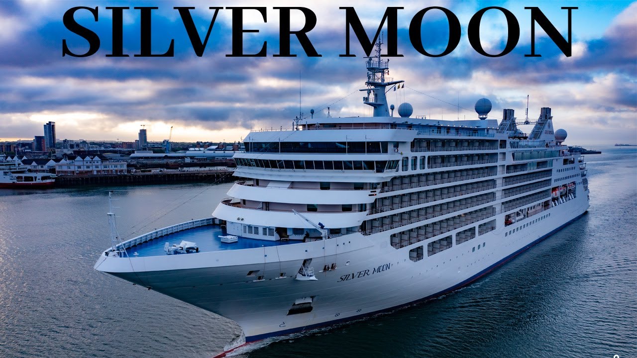 SilverSea Silver Moon Cruise Ship - Arriving Port of Southampton - YouTube