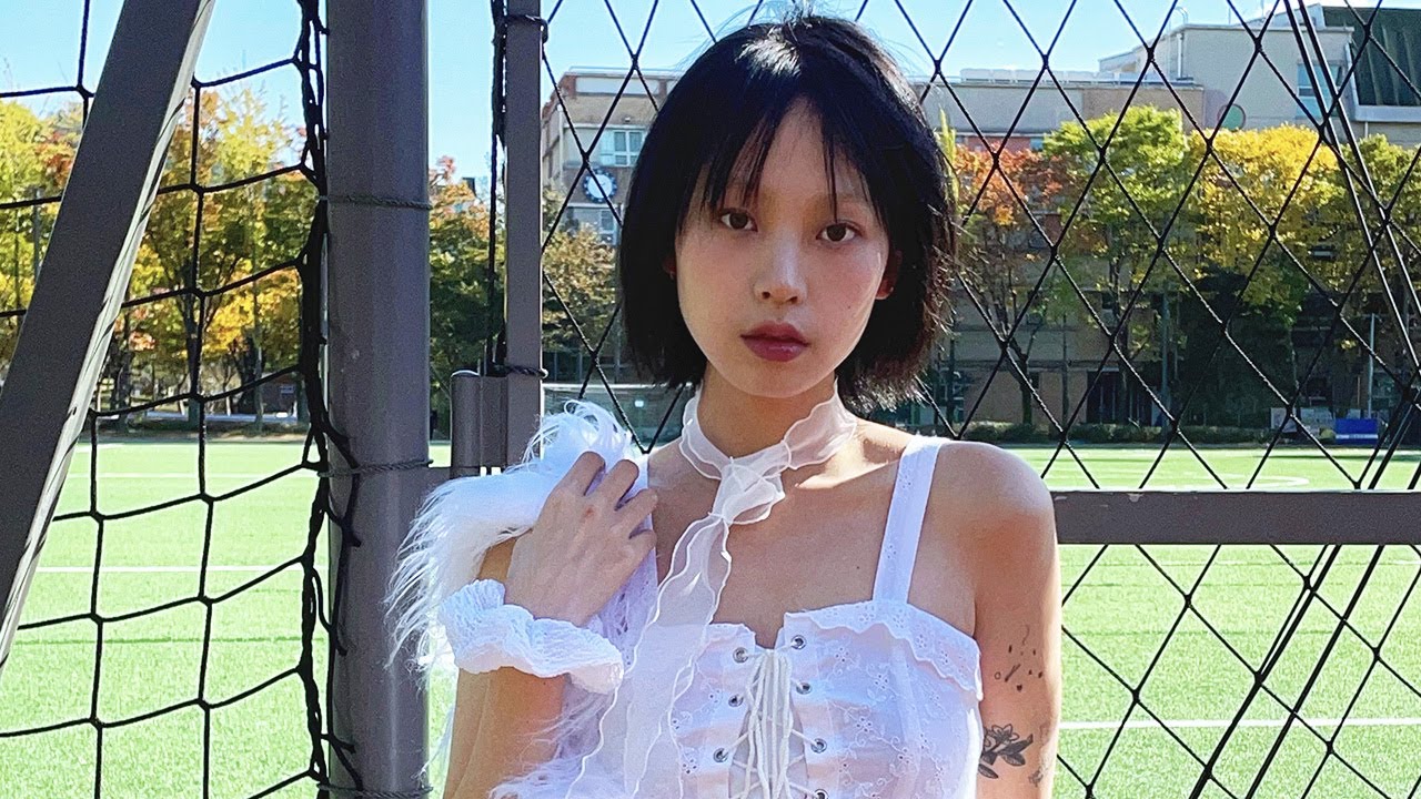 umu 우무 - Till the end (Official Track Video) - YouTube