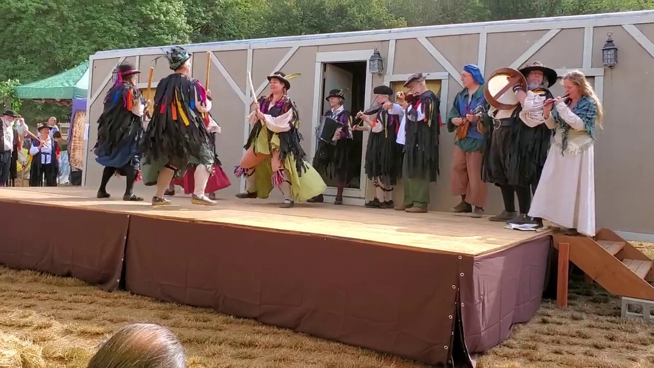 Ragged Crow - Two Rivers Morris - YouTube