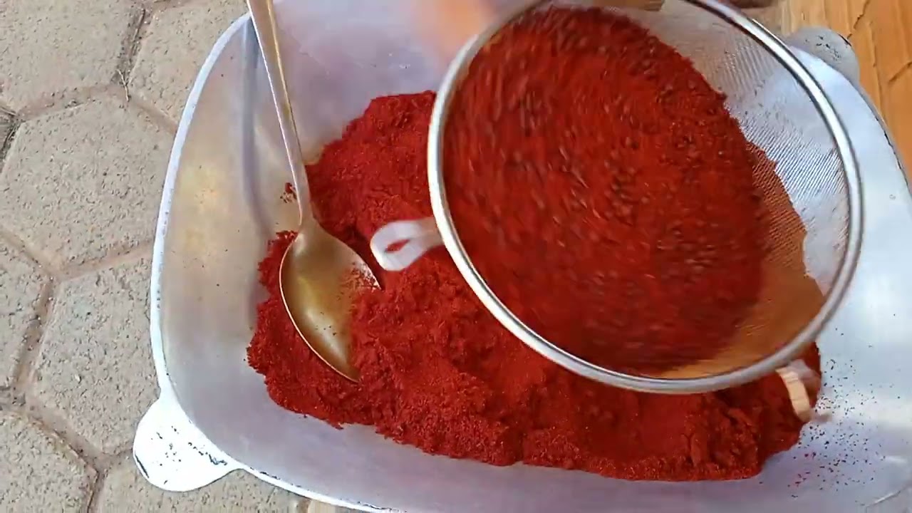 como fazemos o nosso corante 100% natural - YouTube