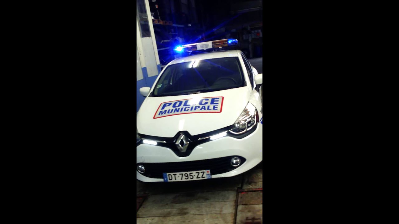 MaxiAvenue.com Renault Clio 2015 Police Municipale - YouTube