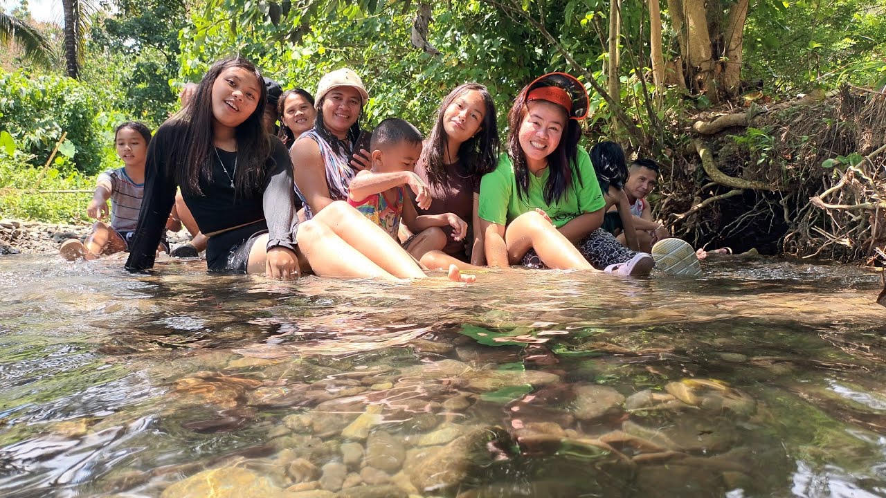 Ang sapa sa aming nayon.. - YouTube