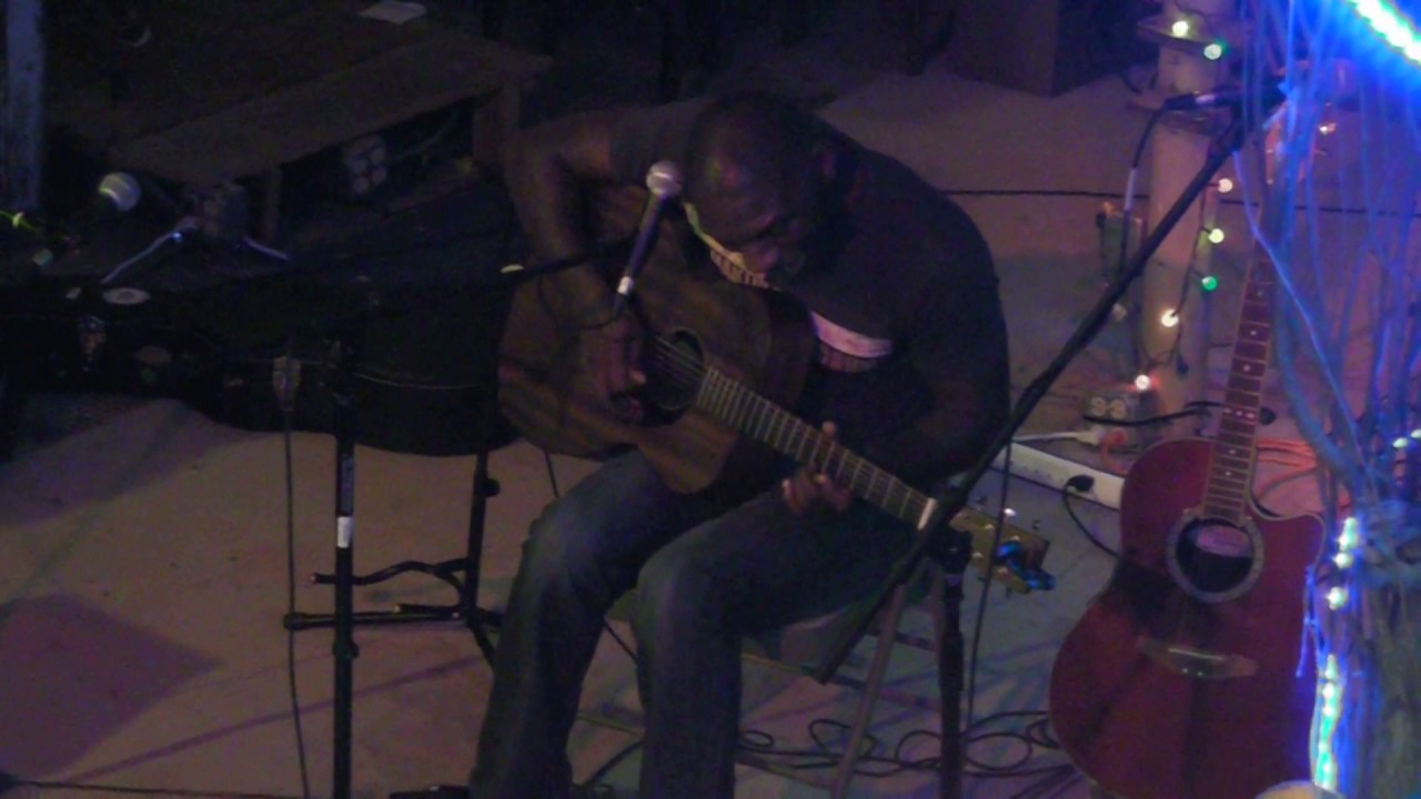 Cedric Burnside Project.@Deep Blues festival Clarksdale#18 - YouTube