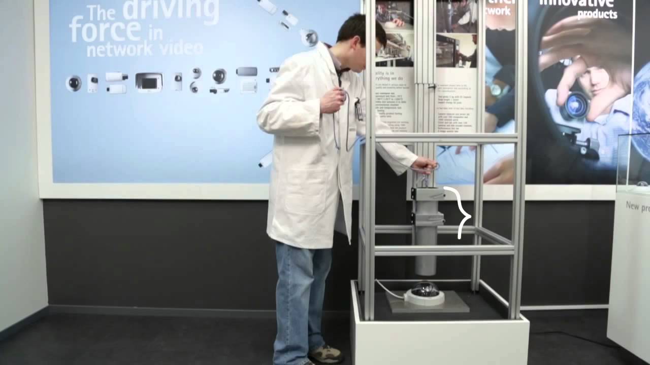 Axis - IK10 Test d'impatto AXIS M50-V - YouTube