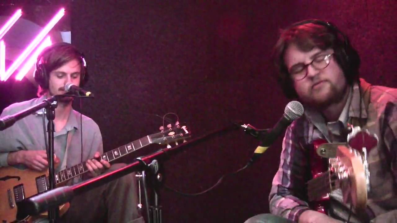(The) Tony Castles "Black Girls In Dresses" / Interview (Live @ Viva ...