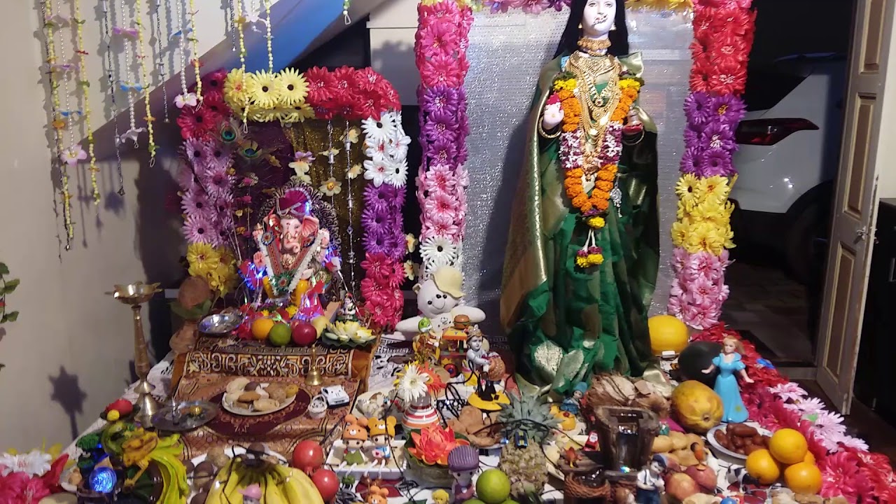 Gauri ganpati chandan pansare - YouTube