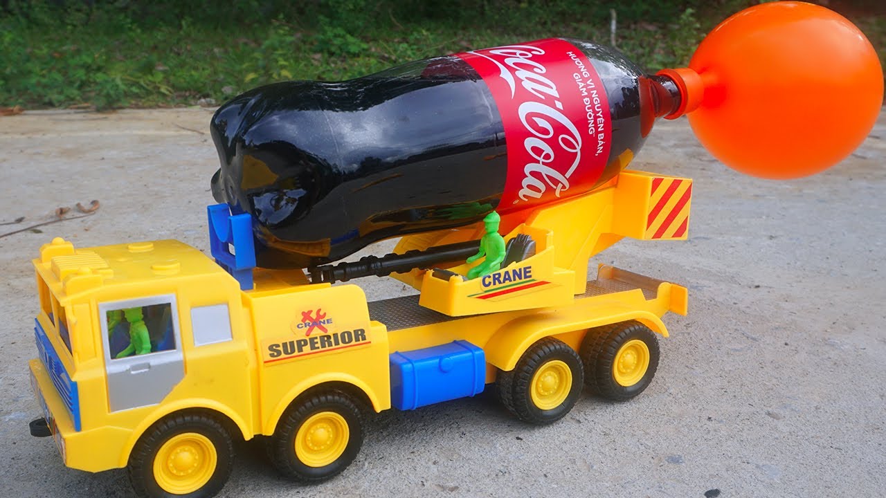 Experiment: Coca Cola, Mentos Balloon And Truck - YouTube