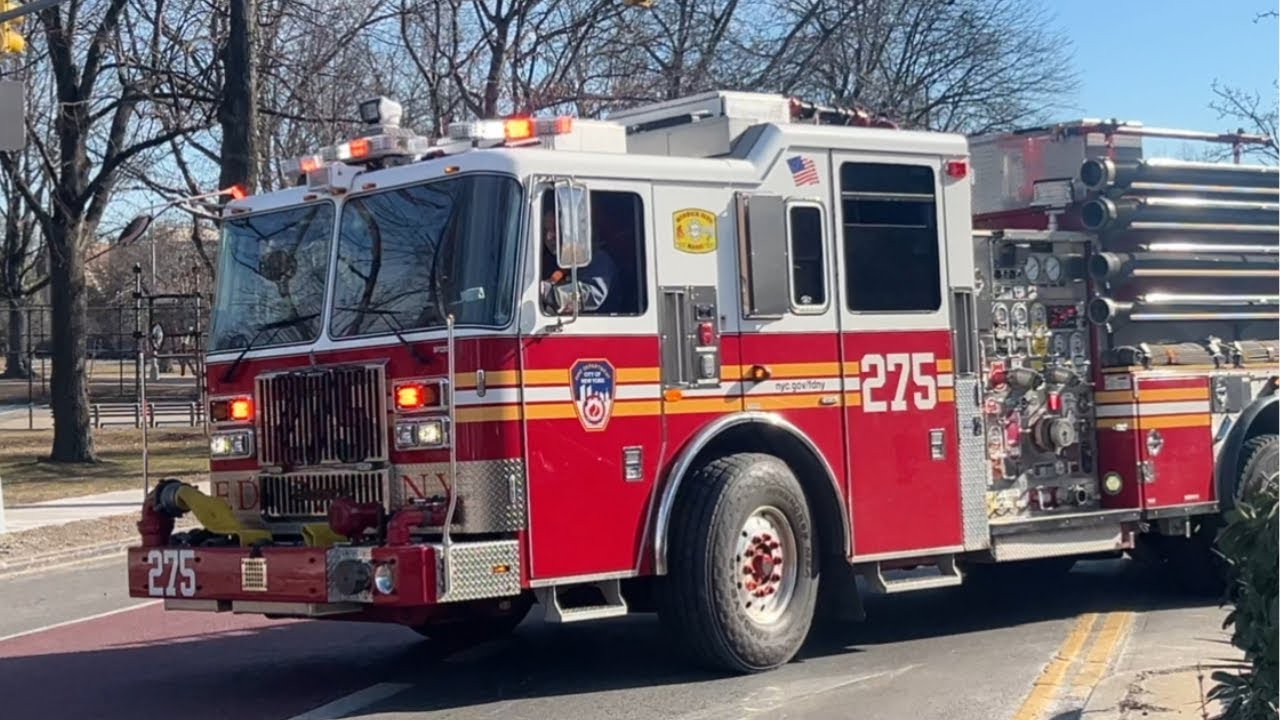 **CLASSIC MODEL 28** FDNY Engine 275 & Ladder 133 Responding to a ...