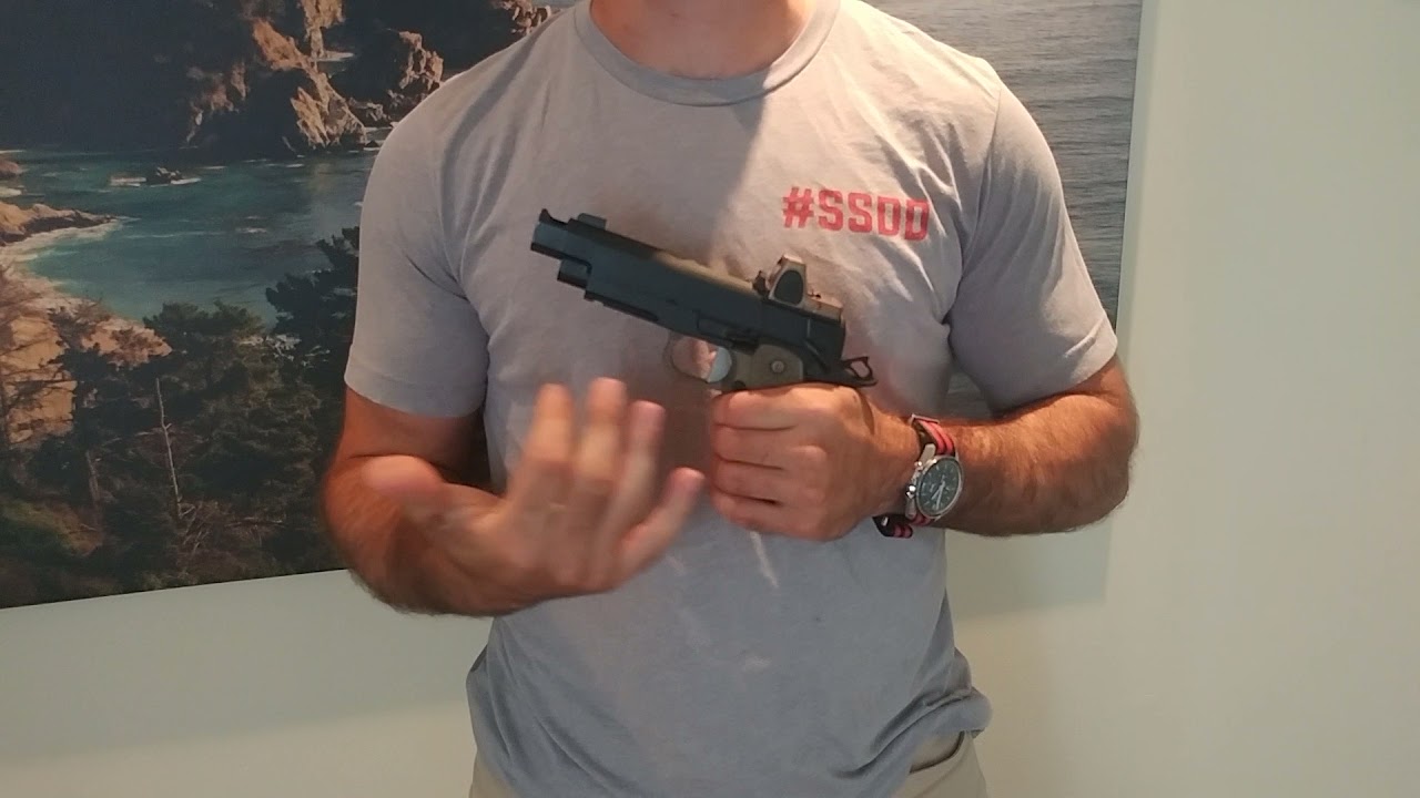 Chambers Custom Night Fighter vs Light Fighter. - YouTube