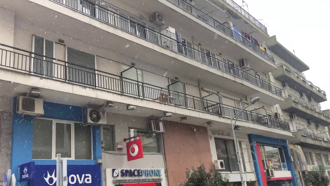 Χιονόπτωση στην Κομοτηνή - YouTube
