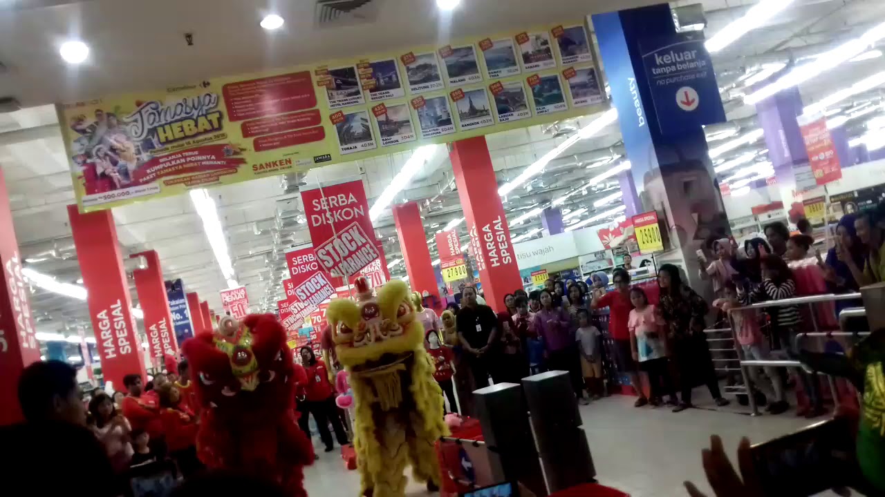 Barongsai di BGJ Mall - YouTube