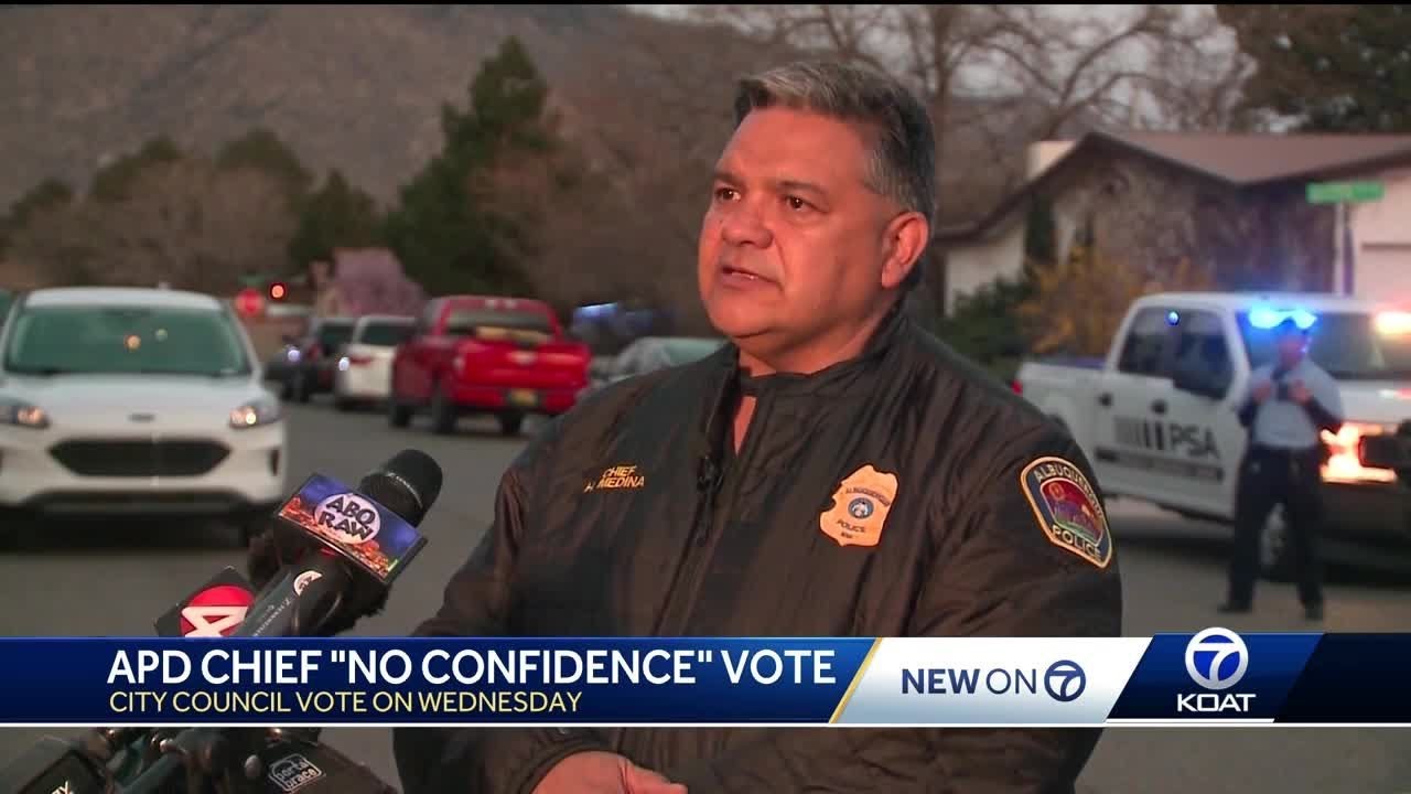 Albuquerque City Council to vote on 'confidence' in police chief - YouTube
