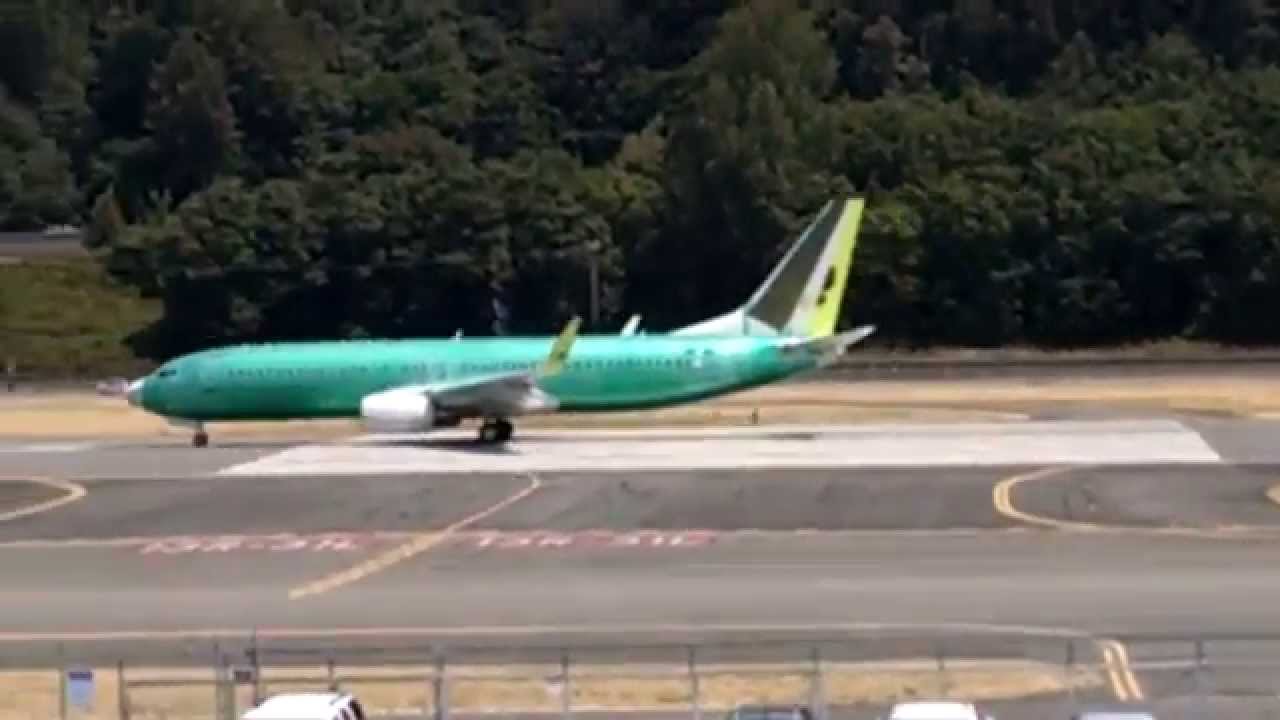 Boeing Test Flight - YouTube