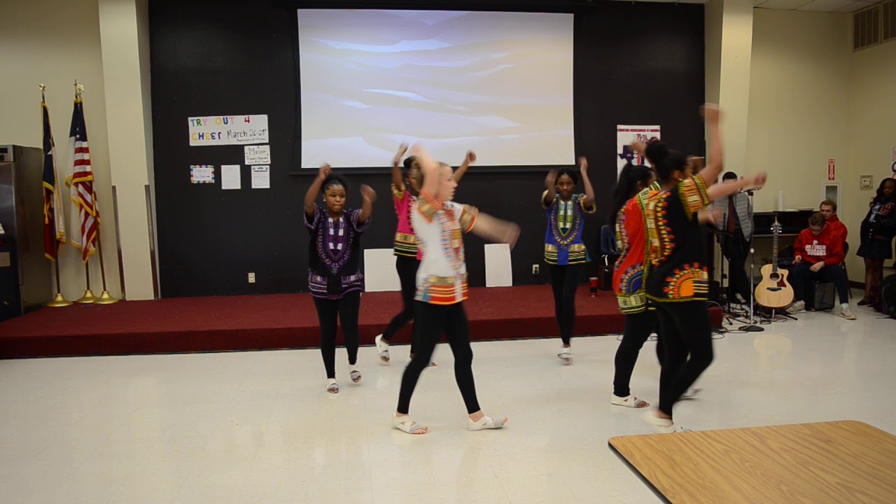 8th grade Dance Team - YouTube