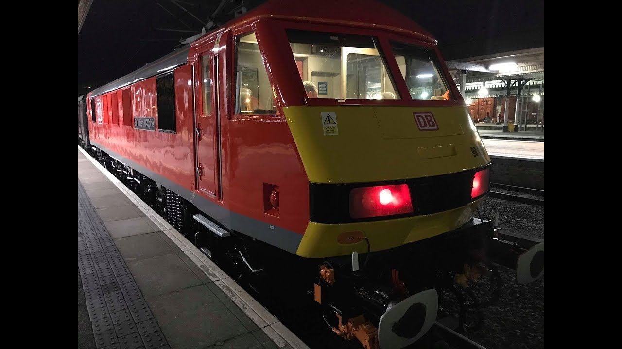 Unveiling ceremony of 90028 (Sir William McAlpine) at the National ...