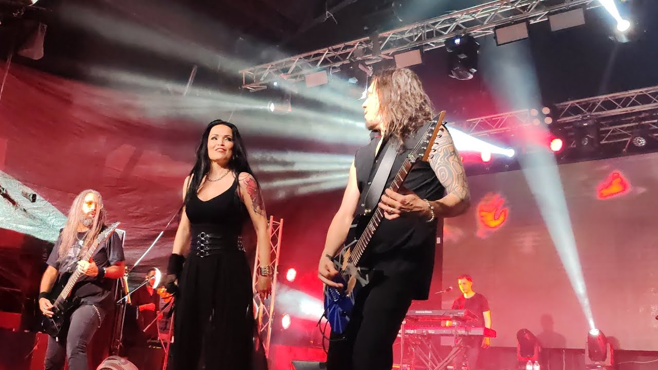 Tarja - I walk alone Costa Rica 2024 - YouTube